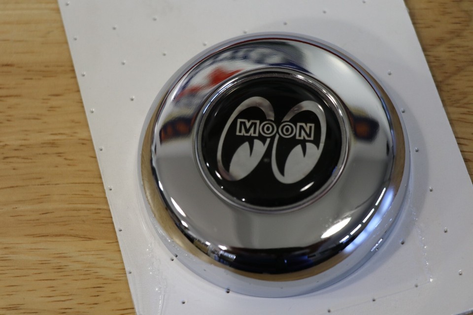 Mooneyes Car Steering Wheel Replacement Moon Logo Chrome Horn Button ...