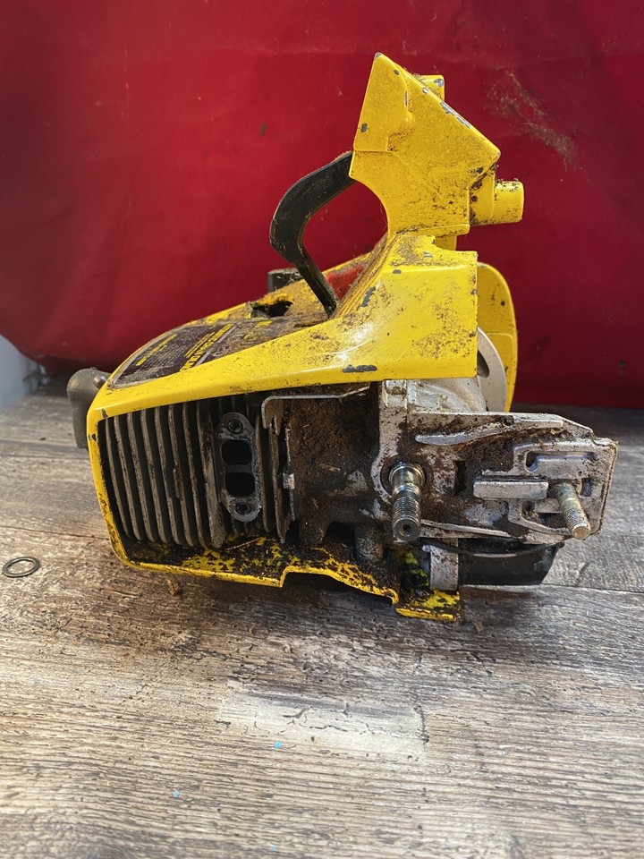 McCulloch Eager Beaver Chainsaw Genuine Parts - engine | eBay