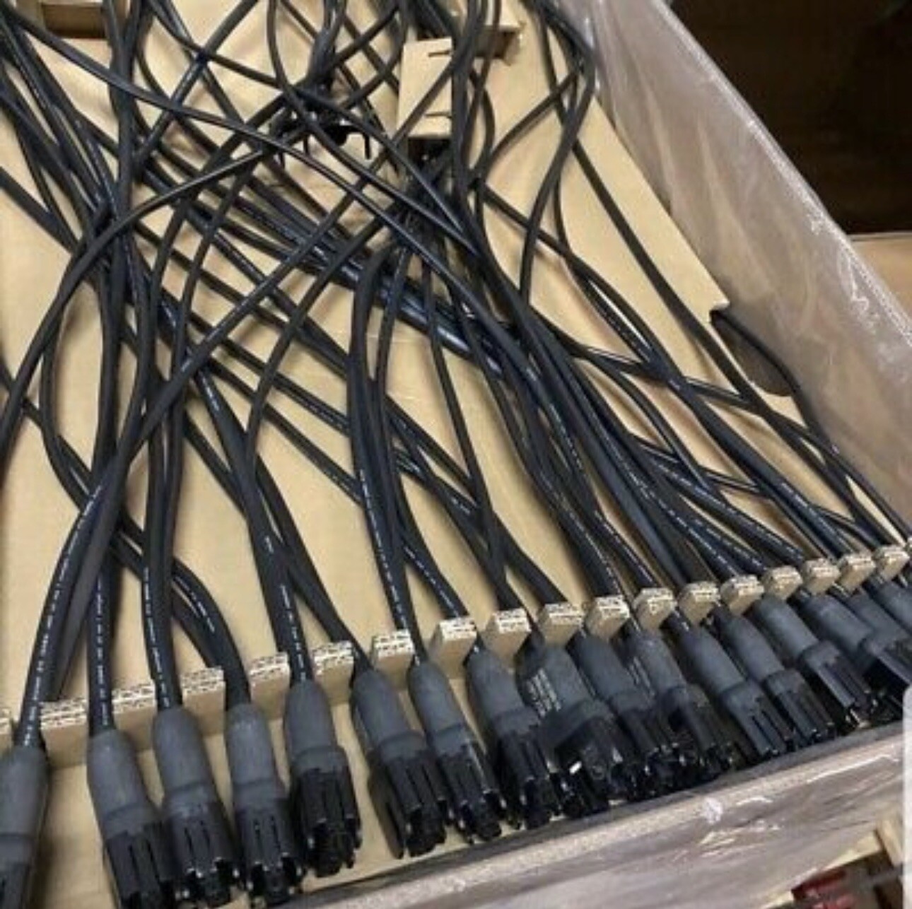 Enphase Solar Q Cable (10 Plugs) 1.4 IQ Trunk Cable Landscape | eBay