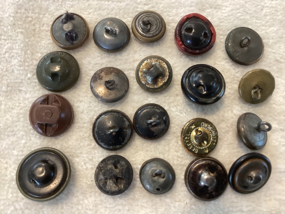 Lot of 20 Antique Victorian Gold Metal Unique Shank Sewing Buttons ...