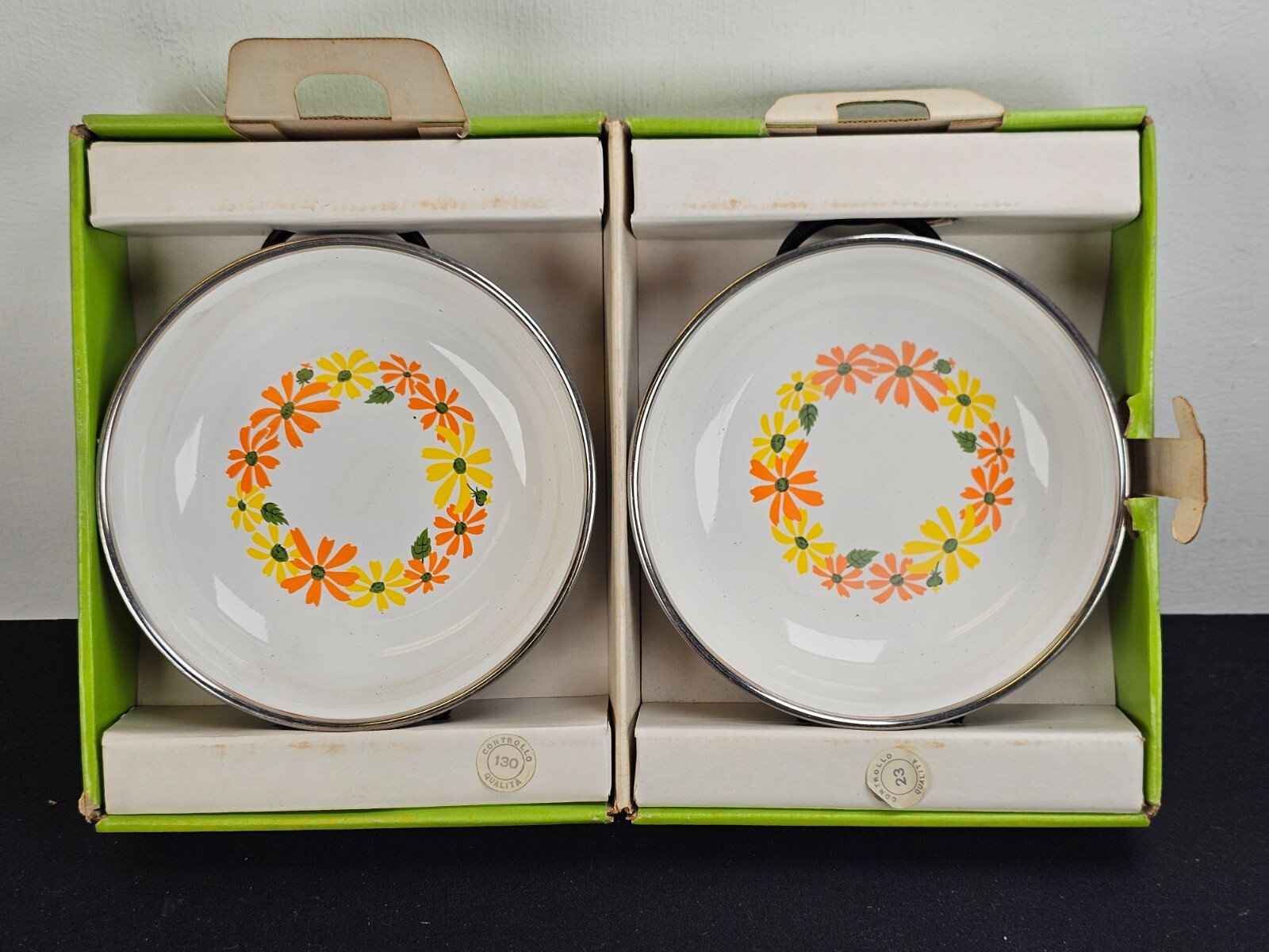 2 Vintage Ekco Country Garden Porcelain Clad Pan Cookware Bowls Enamel ...