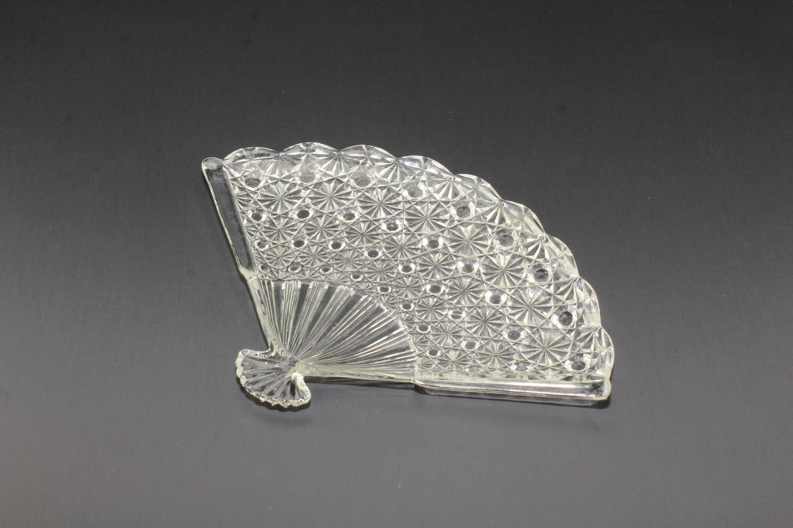 Avon Glass Ornate Japanese Style Fan Soap Trinket Perfume Tray | eBay