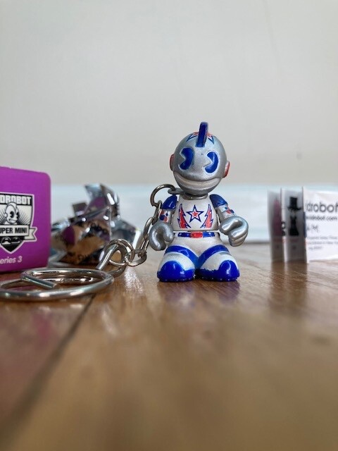 Kidrobot Keychain Mini-Bot Evil Knievel Daredevil Yummy Donuts Dunny ...