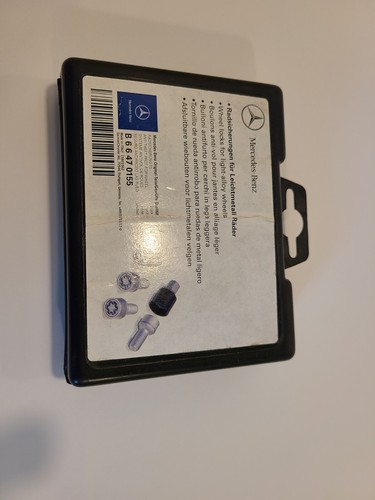 Mercedes-Benz Wheel Lock Kit A0019901607 Short Polished | Steel | Right ...