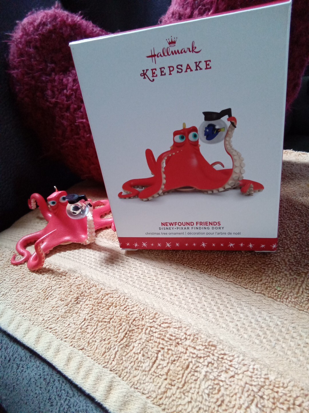 Hallmark 2016 Keepsake Ornament Newfound Friends Finding Dory Disney ...