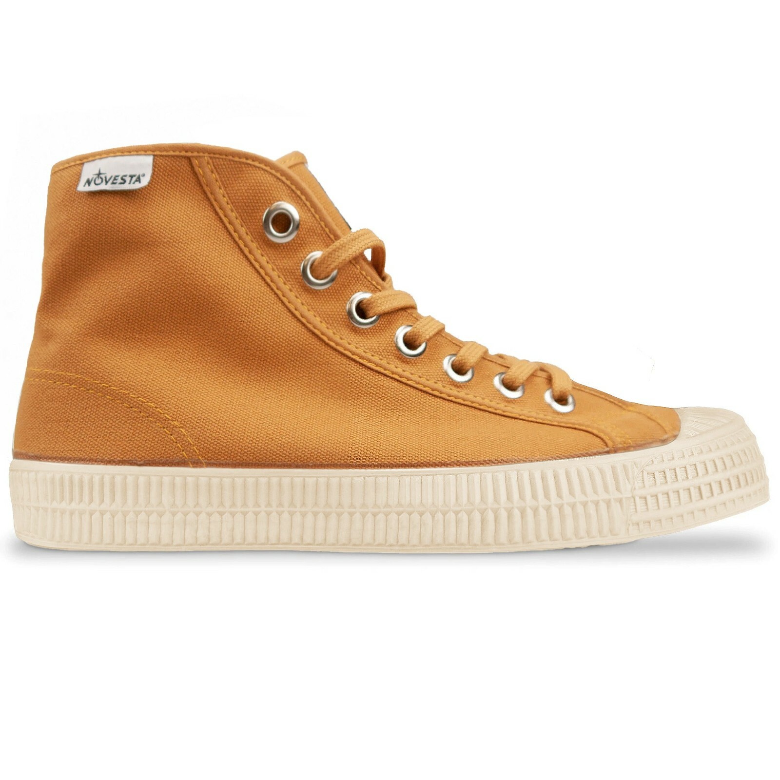 Novesta Trainers - Novesta Star Dribble Boot/Trainer - Black, White ...