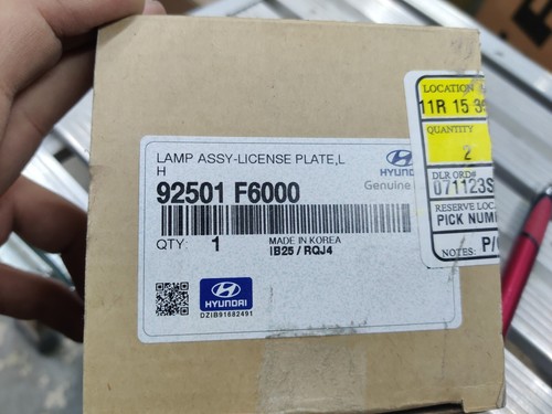 Genuine OEM Kia Hyundai Drivers Rear License Lamp 92501-F6000 | eBay