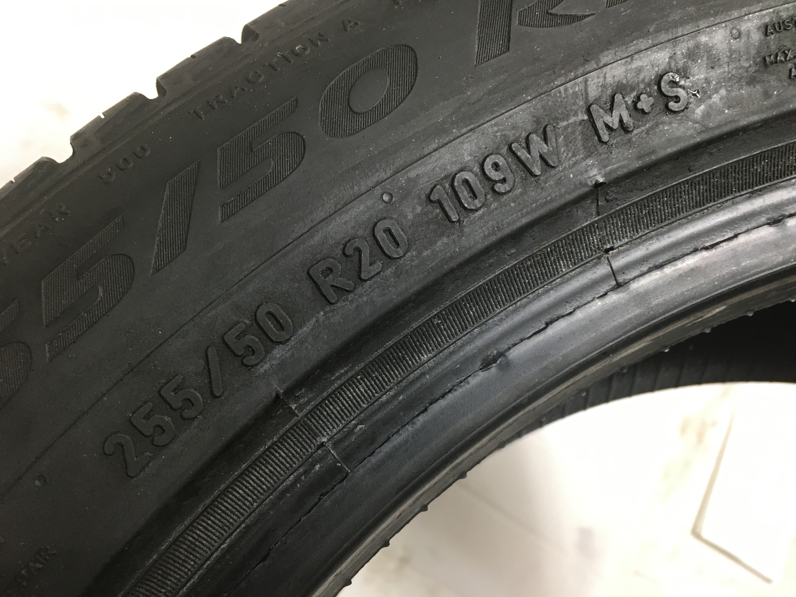 [1] Pirelli Scorpion Zero All Season PNCS P275/50R20 275 50 20 Tire 6. ...