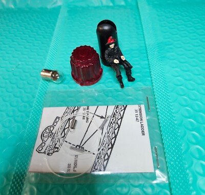 LIONEL 3512 FIREMAN CAR KIT LENS,LAMP SHADE, FIREMAN, STRING, SPRING ...