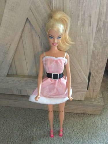 2008 Happy Holidays Barbie Target Exclusive #P5904 Barbie Doll Pink ...