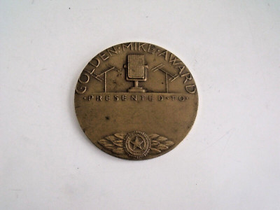 Very Rare Bronze Golden Mike Award American Legion Auxilliary | eBay