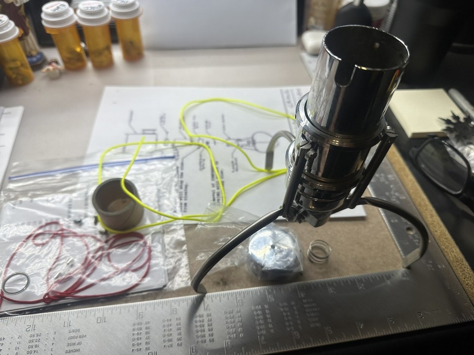 Adjustable Jewelry Claw Rainbow Crane Machine Toy house Sugarloaf ...