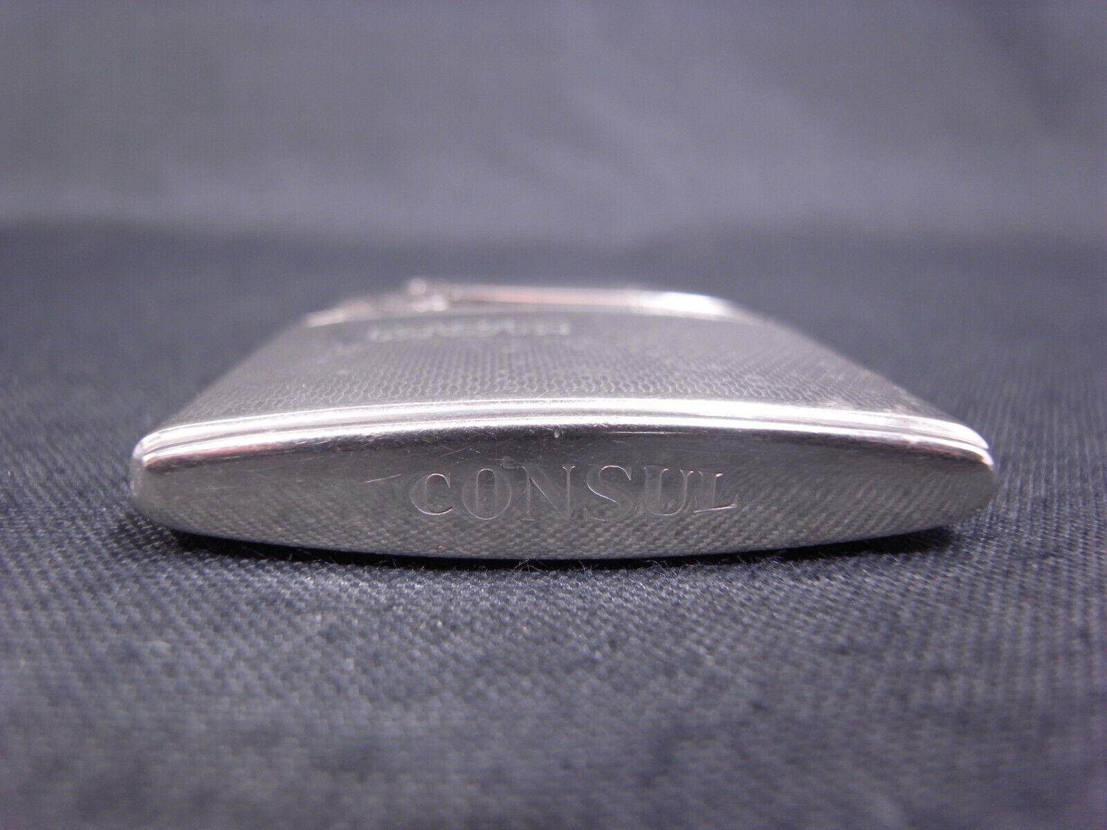VINTAGE RETRO GERMANY CONSUL AUTOMATIC PETROL LIGHTER FEUERZEUG BRIQUET ...