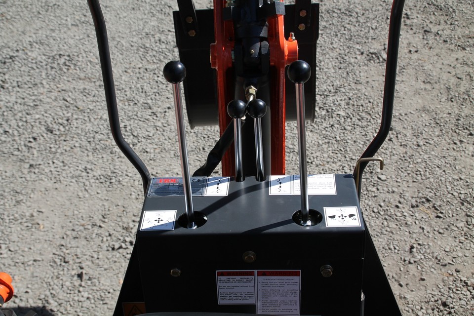 Farmer Helper Tractor Backhoe, 8'Dig 3-Pt Self Contained, PTO Powered ...