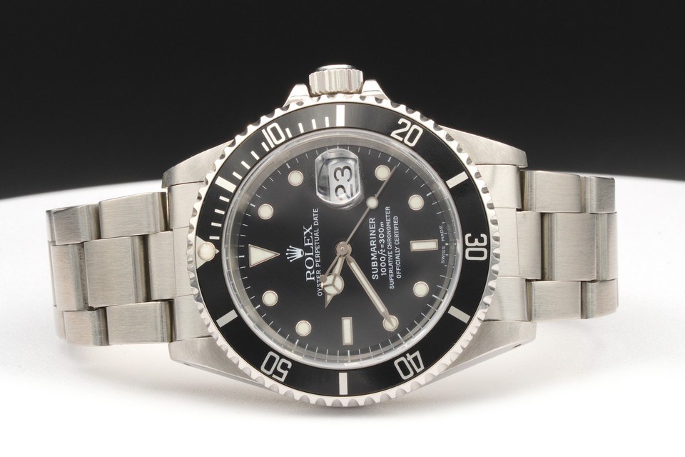 Mens Rolex Submariner Stainless Steel Watch w/ Black Dial & Bezel Date ...