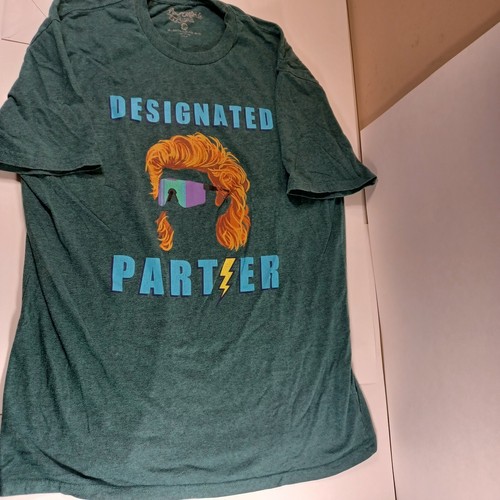 Live Outside The Limits Funny Partier Graphic Green Tee Shirt Size ...