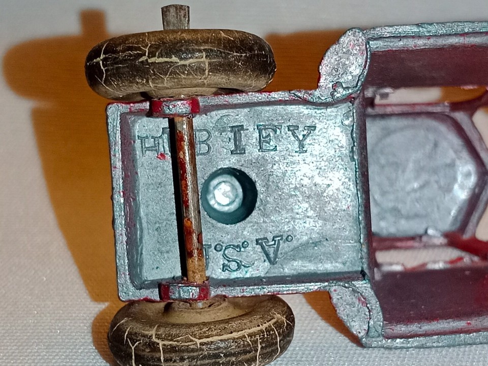 VINTAGE OLD RED DIE CAST TOY TROLLY VAN TRUCK HUBLEY TOYS USA 1960 ...