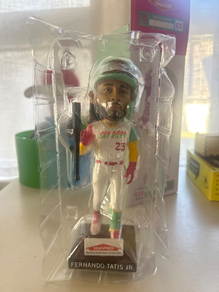 **IN HAND** Fernando Tatis Jr. San Diego Padres Bat Flip Bobblehead 6 ...