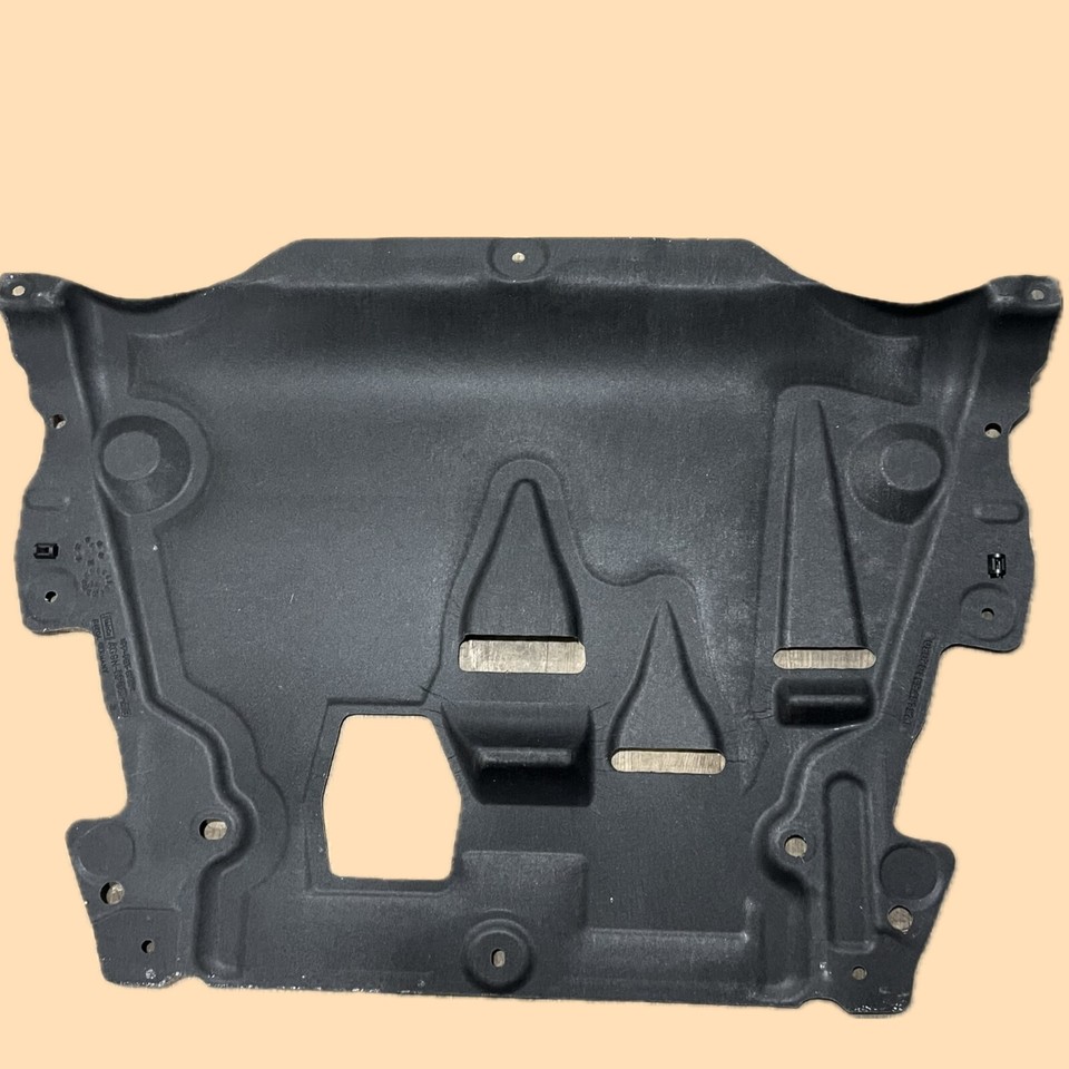 VOLVO XC70 MK2 FRONT ENGINE SPLASH SHIELD UNDERBODY OEM 31290965 | eBay