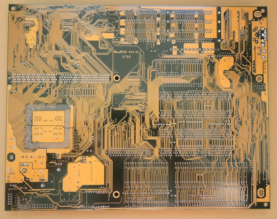 ASUS P/I-P55T2P4 REV. 3.10 Intel 430HX ASUS Media Bus, PCI, ISA Socket ...
