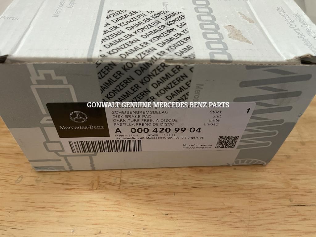 Mercedes Benz New Rear Brake Pads Set ML class ML250 ML350 2013+ OE ...