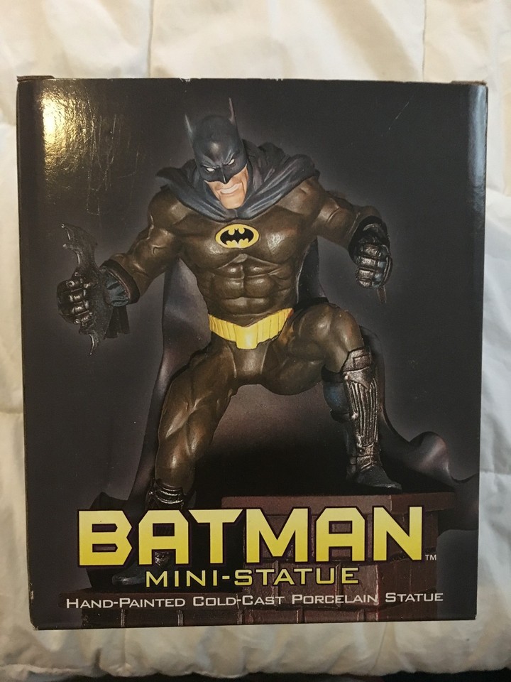 DC-DIRECT BATMAN MINI-STATUE SIMON BISLEY & WILLIAM PAQUET 2001 2464/ ...