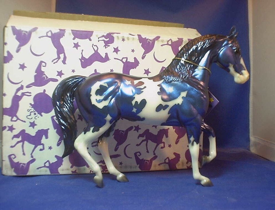 BREYER TABITHA HALLOWEEN HORSE SR #712451 GLOW IN THE DARK NEW IN BOX ...