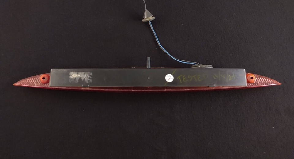 2002-2007 BUICK RENDEZVOUS THIRD BRAKE LIGHT HIGH MOUNT STOP LAMP 3RD ...