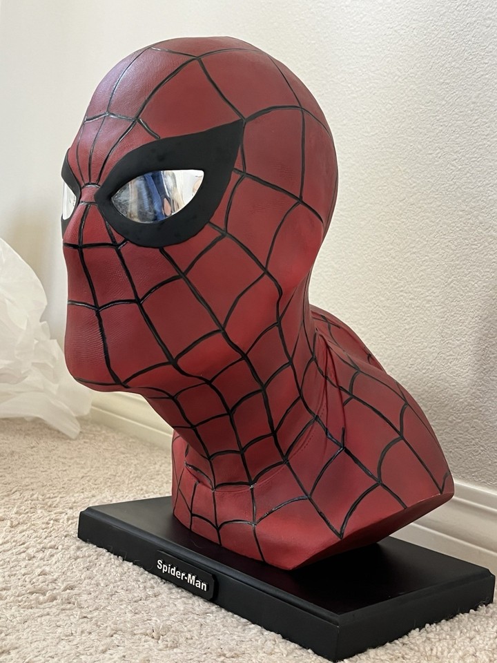 Spider-Man 13” Resin Bust 1:1 Life Size by Alex Ross & Mike Hill ...