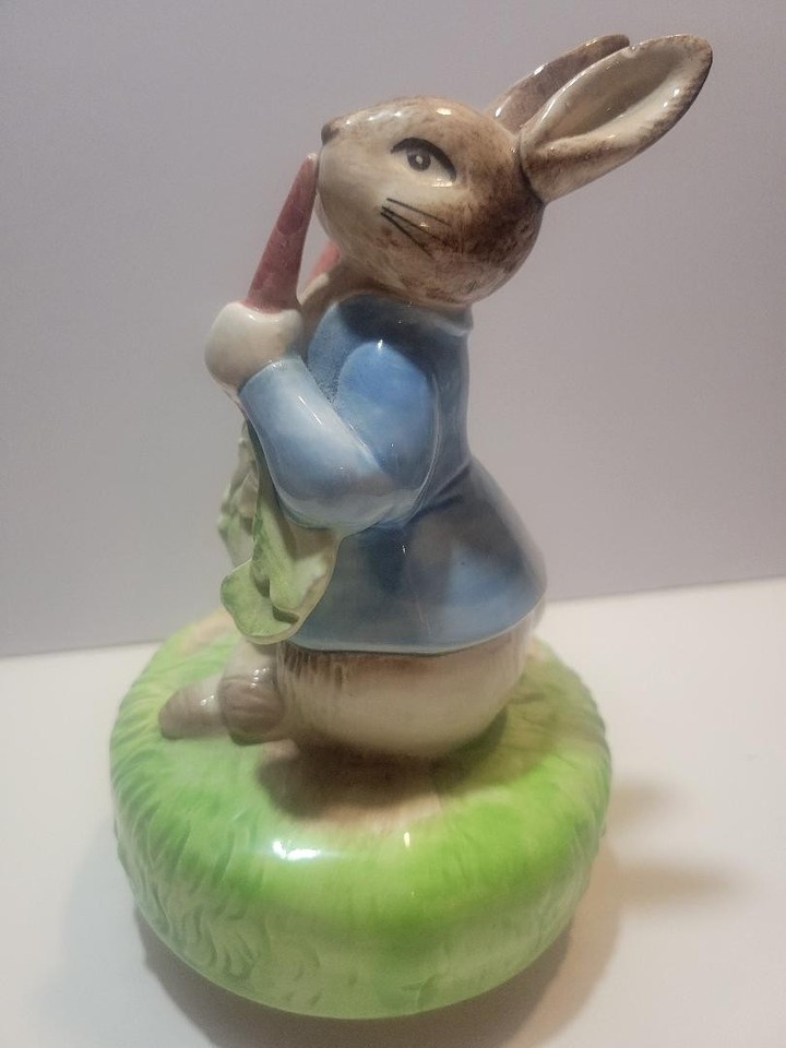 Vintage Schmid Beatrix Potter Peter Rabbit Music Box "It's A Small ...