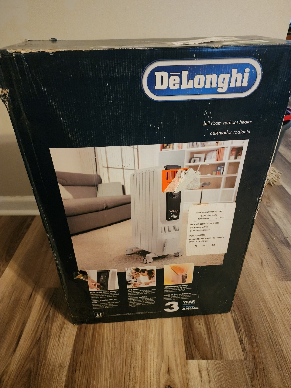 DeLonghi 1500W 5120 BTU Electric Oil Filled Radiator - White (TRD50615E ...