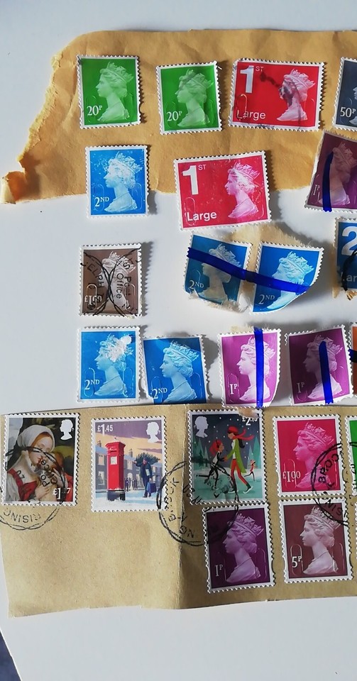 85 x Damaged / Used Stamps Varies Values 1st and 2nd UK Franked Bad ...