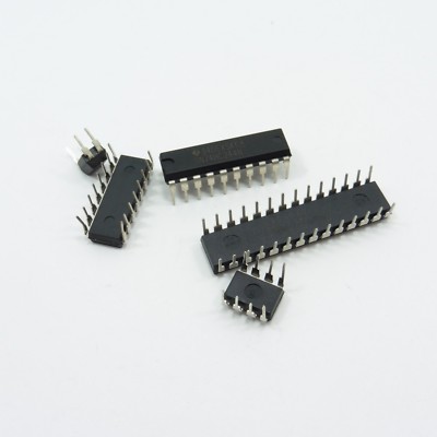 Different Types Integrated Circuits Chips IC DIP 2-Wire Serial 4 8 14 ...