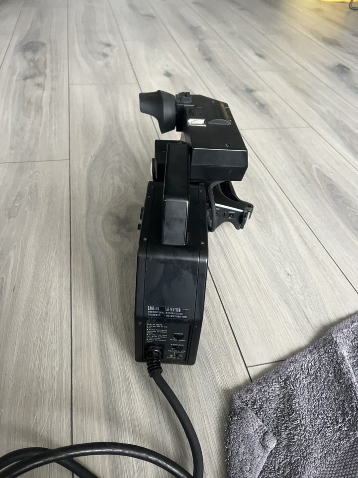 Sony HVC-4000P Trinicon Video Camera Retro Vintage With Case | eBay UK