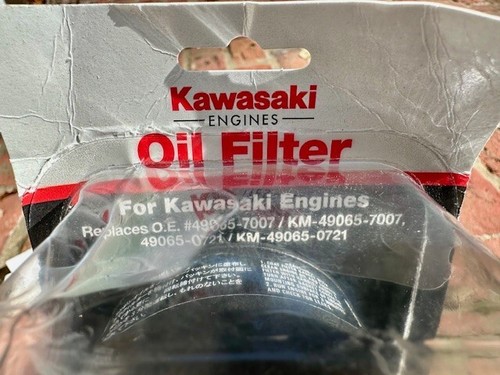 Kawasaki Engine Oil Filter | 49065-7007 | 490-201-M007 | Genuine OEM ...