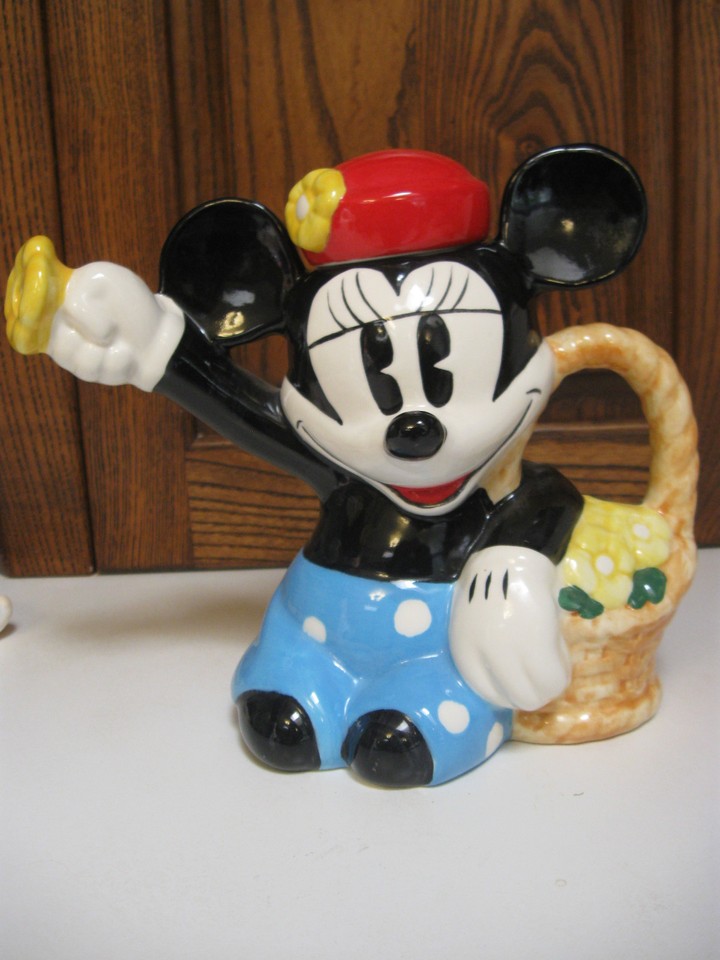 Disney Minnie Mouse Flower Basket Watering Can Pitcher -Treasure Craft ...