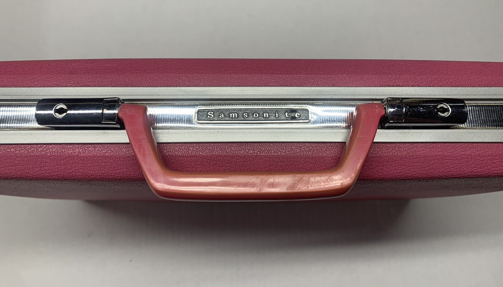 RARE - Vintage Hardshell Samsonite Hot Pink Briefcase… - Gem