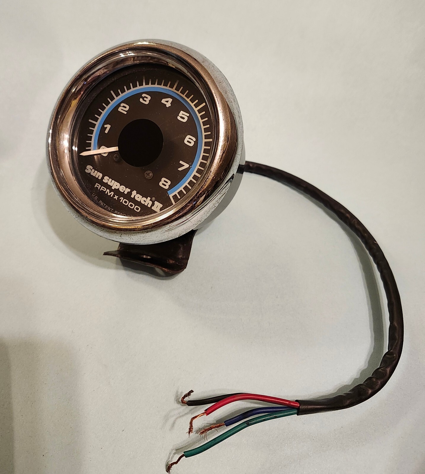 Sun Super Tach II Tachometer 0-8,000 RPM, w/bracket very good condition ...