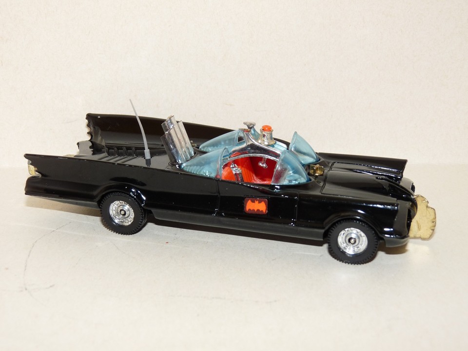 CORGI TOYS BATMOBILE 267, BATMOBILE 1977. BATMAN CORGI, BATMOBILE CORGI ...