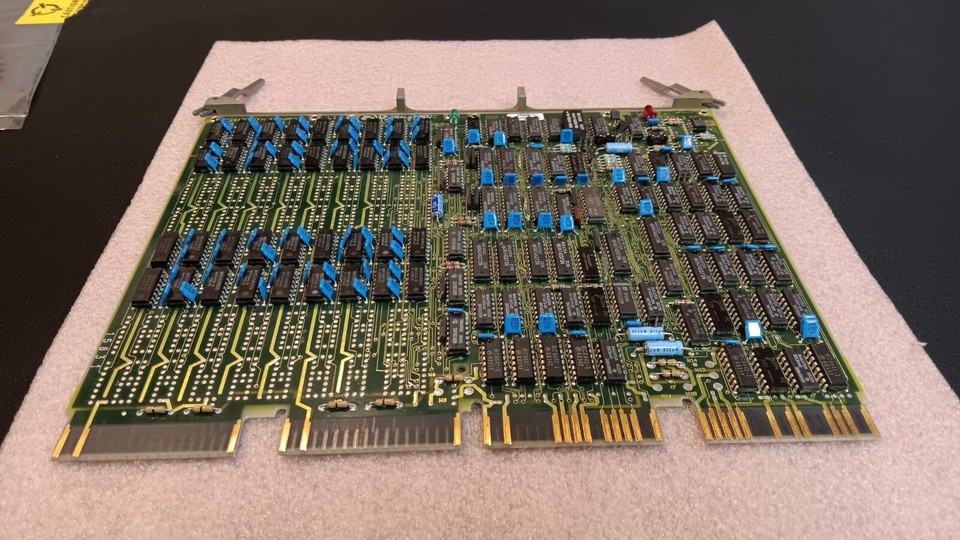 DEC Digital M8067 KB DEC 5014500C, Q-BUS MOS Memory Board MSV11Pk (B8 ...