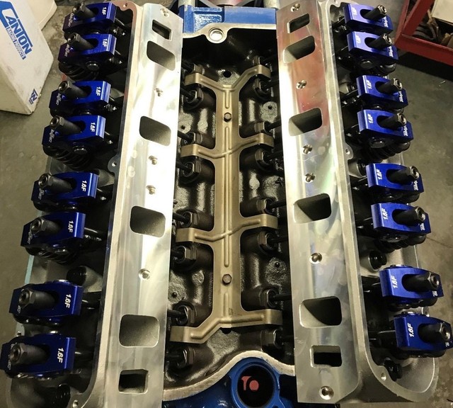 302 / 306 Ford Long block, race prepped,365+hp,190cc heads, roller cam ...