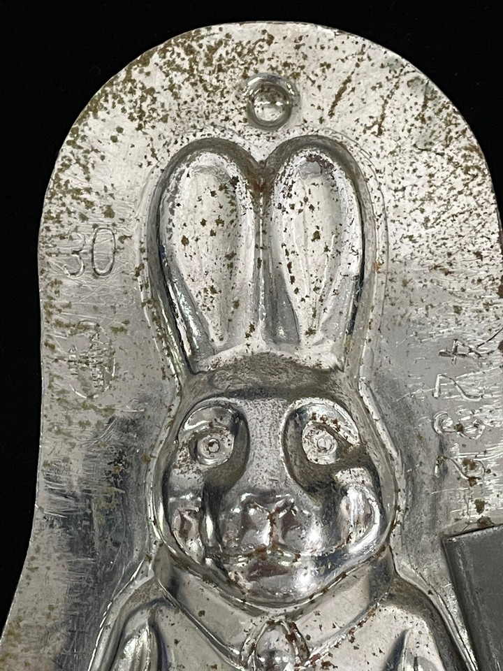 ANTIQUE VINTAGE GERMAN RABBIT CHOCOLATE MOLD SIGNED. ( A2) | eBay