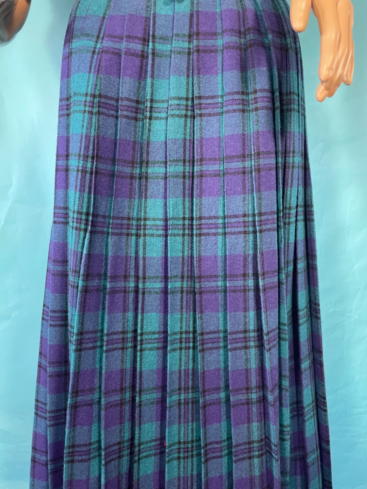 Renaissance Costume for Scottish/Irish Maiden complete with cape "Clair ...