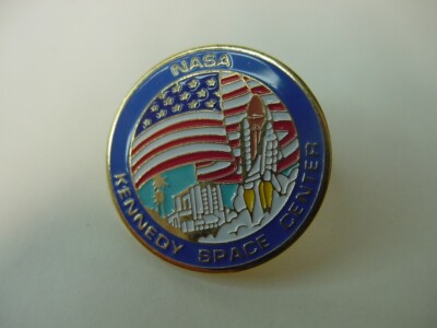 PIN PINBACK - NASA KENNEDY SPACE CENTER | eBay