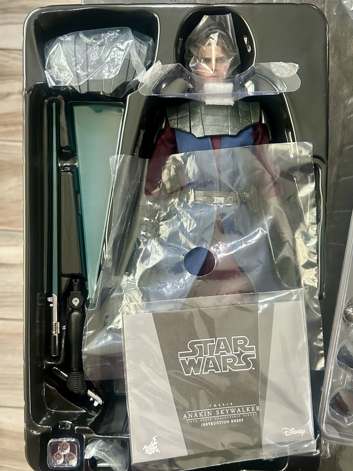 Hot Toys Star Wars: Anakin Skywalker The Clone Wars Figure - TMS019 ...