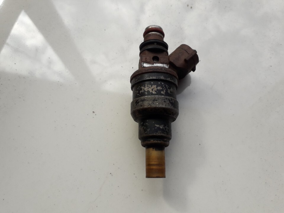 INP482 INP-482 Fuel Injector for Mazda 323 UK809397-56 | eBay