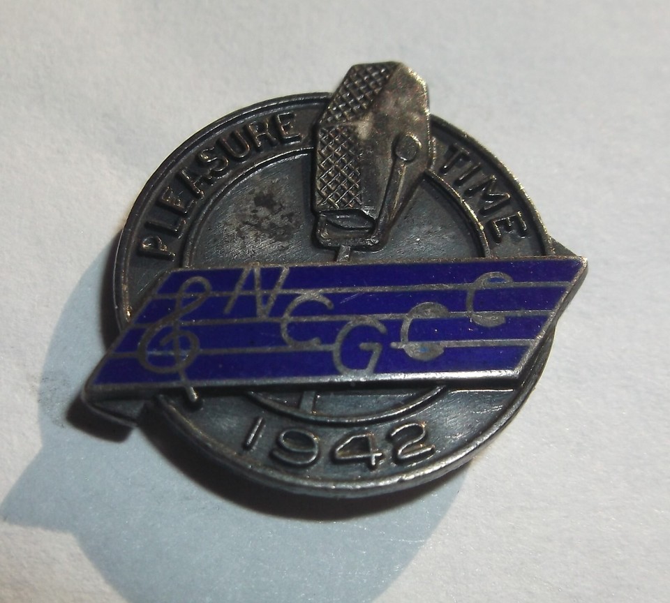 1942 NBC RADIO Pleasure Time PIN 925 STERLING SILVER Microphone Enamel ...