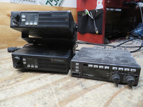LOT OF 3 AS IS MOTOROLA MAX TRAC MOBILE RADIO UNTESTED SPECTRA | eBay
