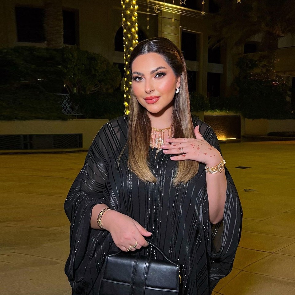 Muslim Abaya Fashion Dress Black Robe Shiny Figured Cloth Robe Two ...