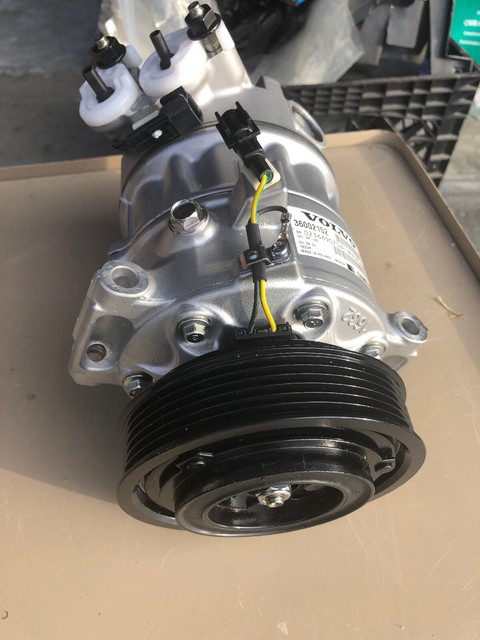 OEM Genuine Volvo 4 Cylinder AC Compressor Sanden 36002152 for sale ...